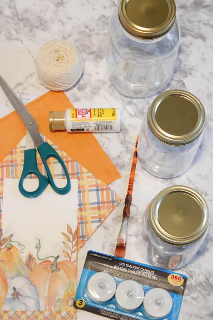 DIY Easy Fall Mason Jar Lantern Craft Tutorial