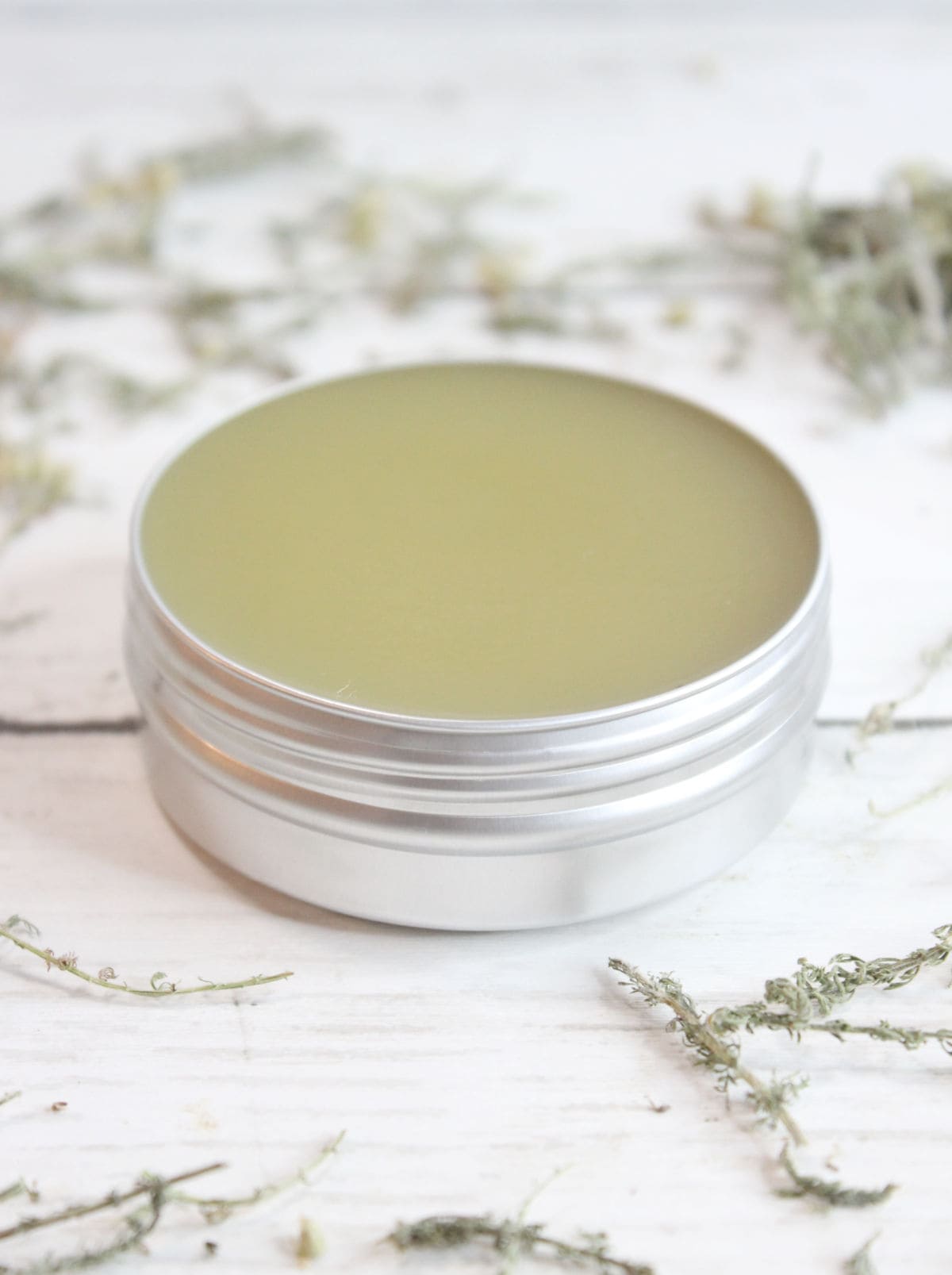 Easy DIY Yarrow Salve Recipe